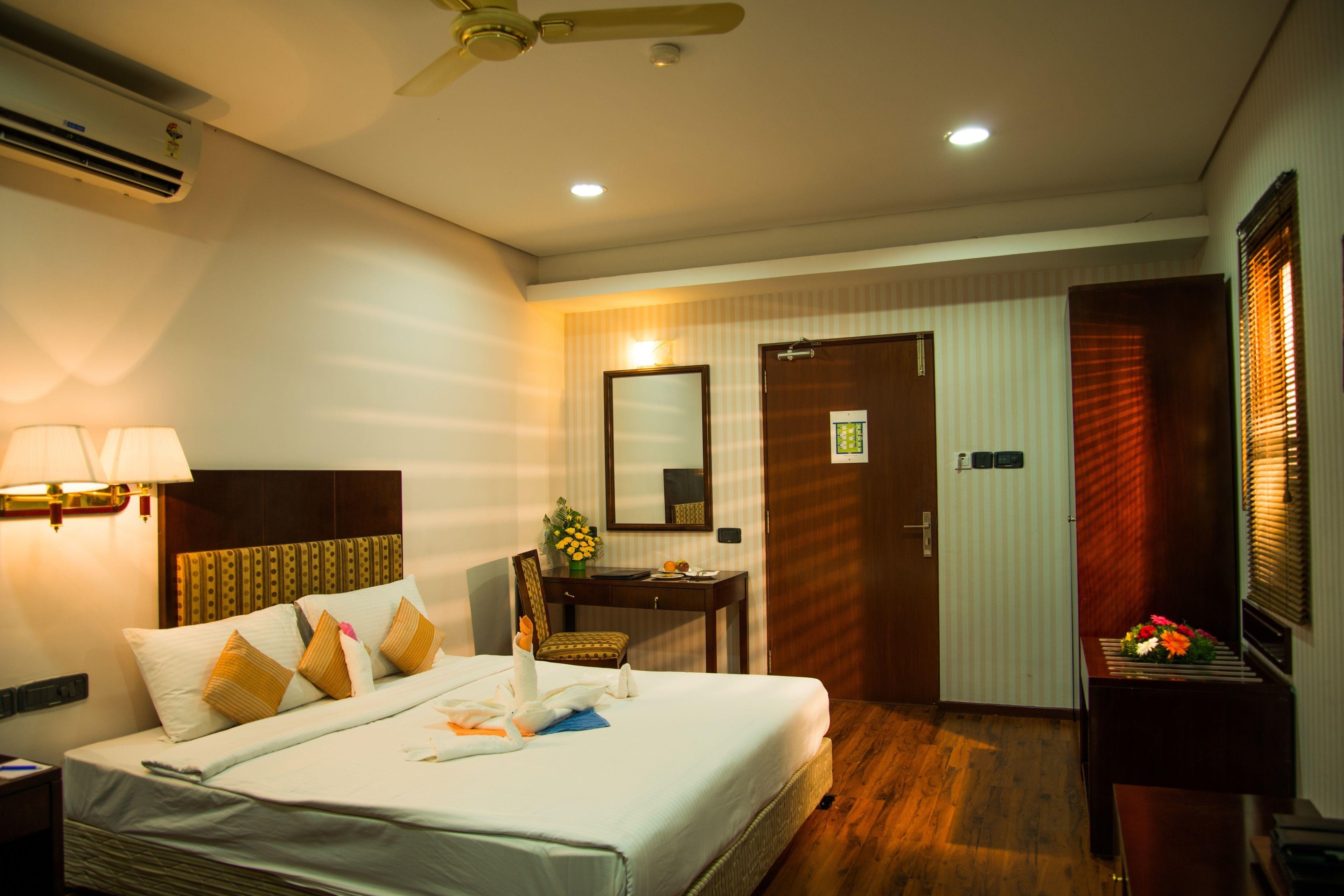 ESTHELL VILLAGE RESORT | ⋆⋆⋆⋆ | MAHABALIPURAM, INDIA | SEASON DEALS ...